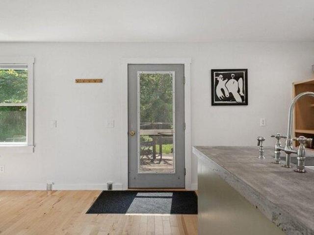 house with 2 bedroom, Hardwick VT DS103158524