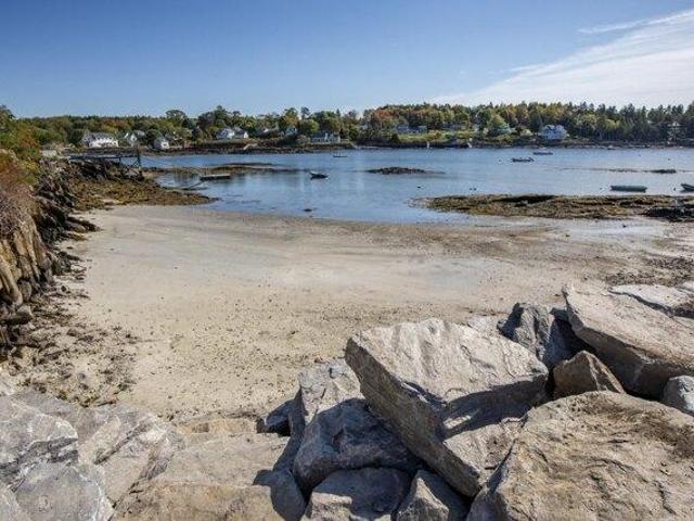 house with 2 bedroom, Harpswell ME ES103498218