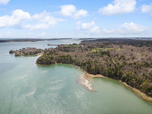 house with 2 bedroom, Harpswell ME ES104375638