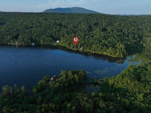 house with 2 bedroom, Harrisville NH ES105117573