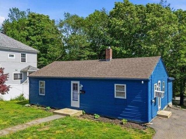 house with 2 bedroom, Haverhill MA DLS102726114