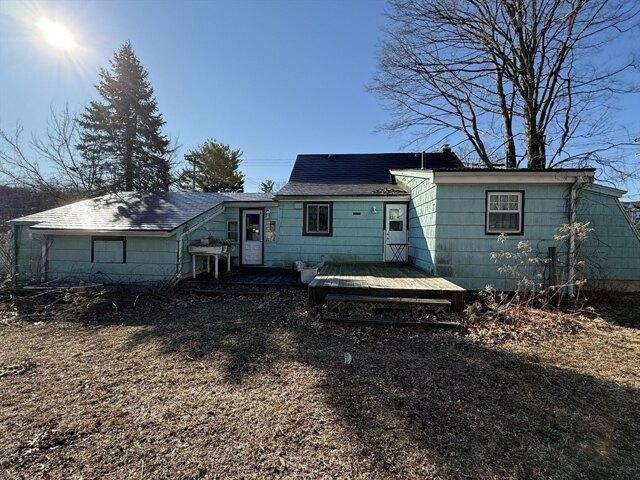 house with 2 bedroom, Haverhill MA ES102822884