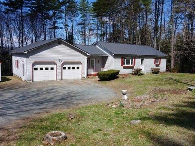 house with 2 bedroom, Haverhill NH DLS103037563