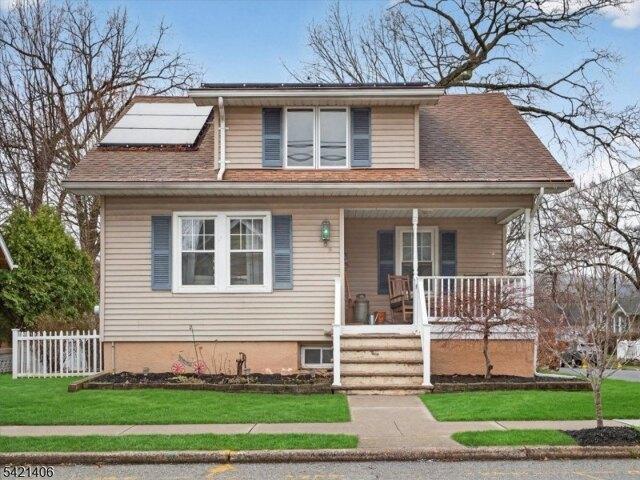 house with 2 bedroom, Hawthorne NJ DLS102529068