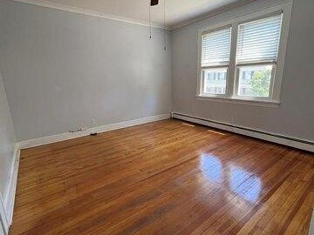 house with 2 bedroom, Hawthorne NJ ES105256269