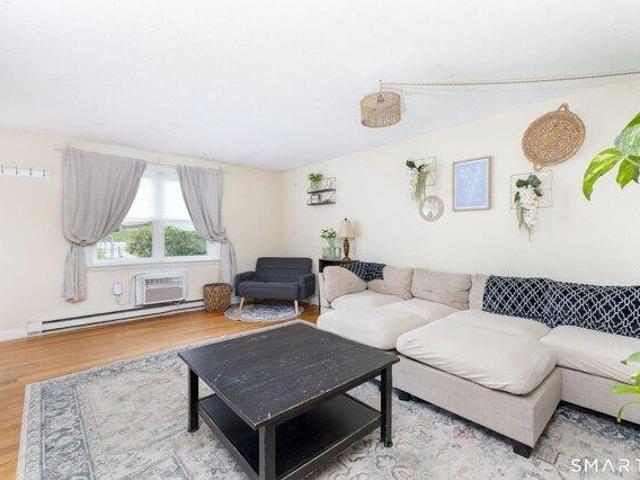 house with 2 bedroom, Hebron CT ES103071211