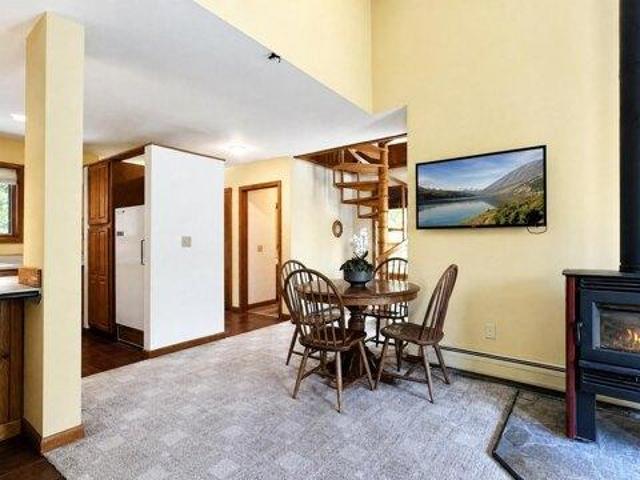 house with 2 bedroom, Hinesburg VT DS102779318