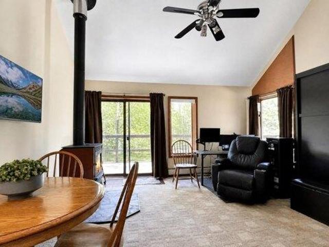 house with 2 bedroom, Hinesburg VT ES103070042