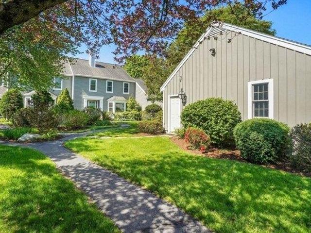 house with 2 bedroom, Hingham MA ES103070408