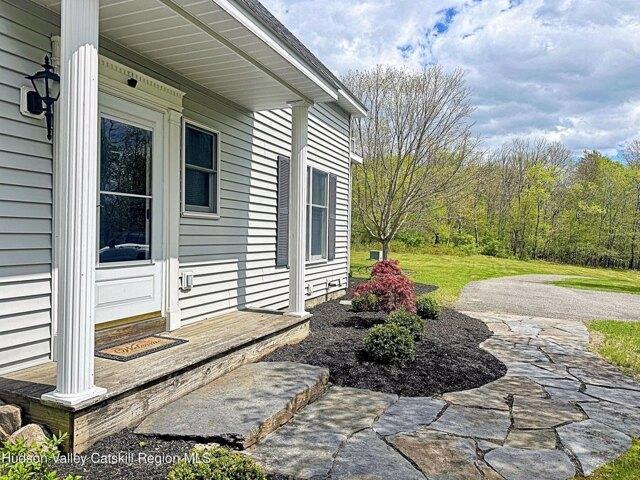 house with 2 bedroom, Hillsdale NY ES104904010