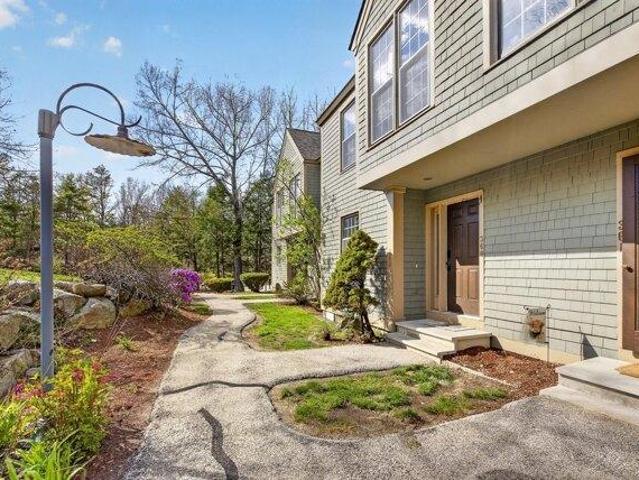 house with 2 bedroom, Hooksett NH DS102346373