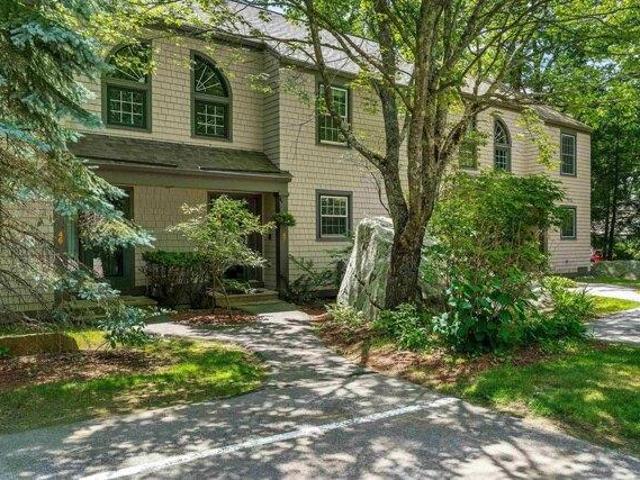 house with 2 bedroom, Hooksett NH DS104043193