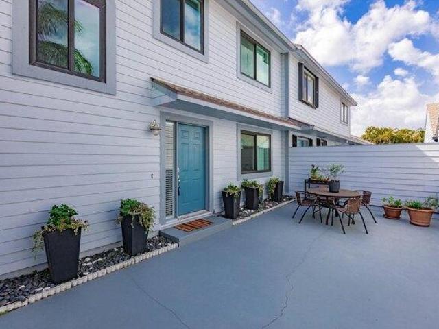 house with 2 bedroom, Hobe Sound FL ES88366674
