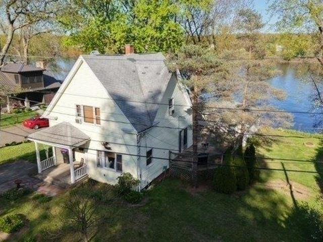 house with 2 bedroom, Holyoke MA DS103588784