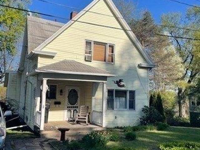 house with 2 bedroom, Holyoke MA ES103809593
