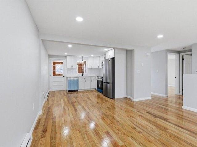 house with 2 bedroom, Holbrook MA DS102409942