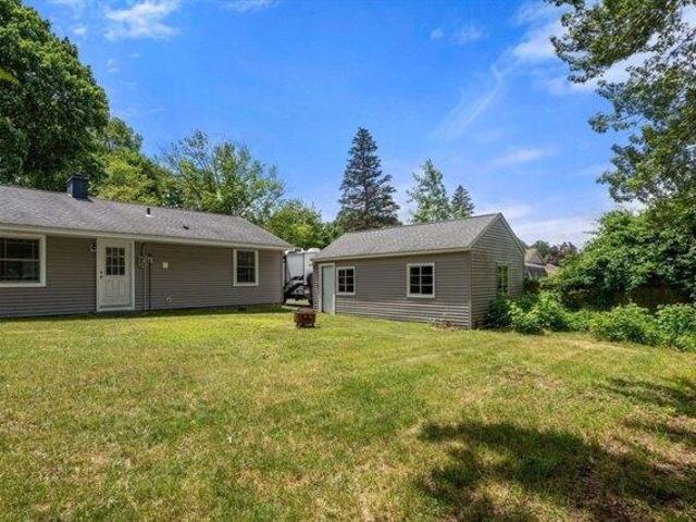 house with 2 bedroom, Holden MA ES103709920