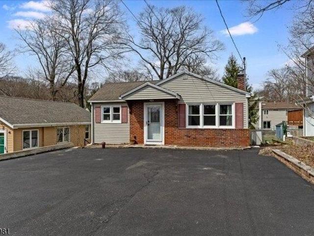 house with 2 bedroom, Hopatcong NJ DLS102476883