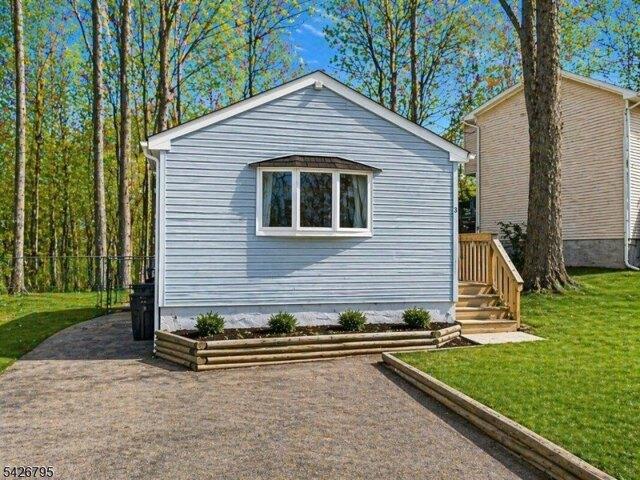 house with 2 bedroom, Hopatcong NJ DS102529183