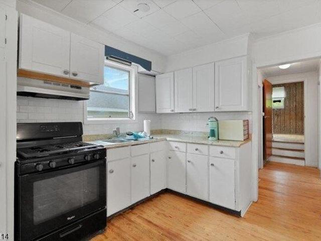 house with 2 bedroom, Hopatcong NJ ES105203494