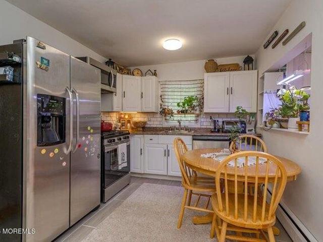 house with 2 bedroom, Howell NJ ES104540121