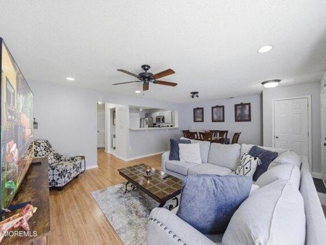 house with 2 bedroom, Howell NJ ES104851743