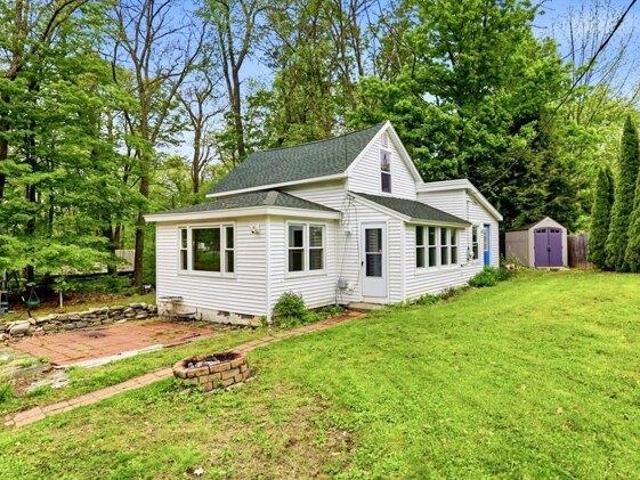 house with 2 bedroom, Huntington MA DLS102729541