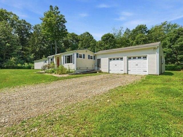 house with 2 bedroom, Huntington MA ES105080025