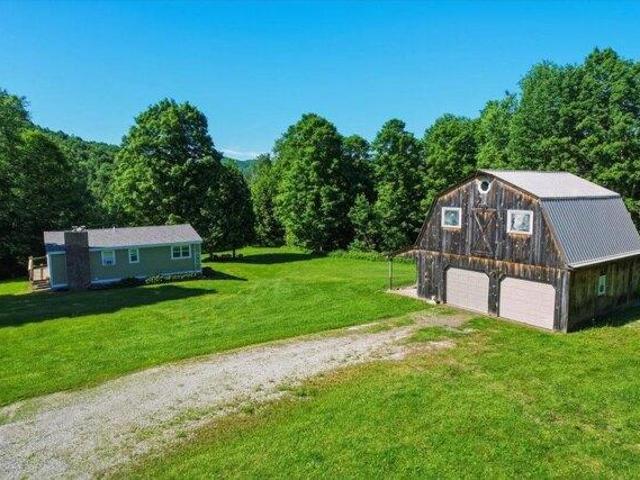 house with 2 bedroom, Huntington VT ES105140407
