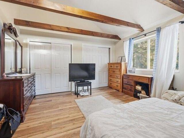 house with 2 bedroom, Hudson NH DS102344015