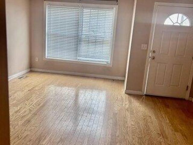 house with 2 bedroom, Hudson NH ES103160914