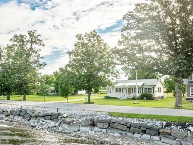 house with 2 bedroom, Isle La Motte VT DS103932621