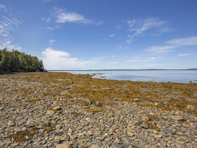 house with 2 bedroom, Islesboro ME DS102561600