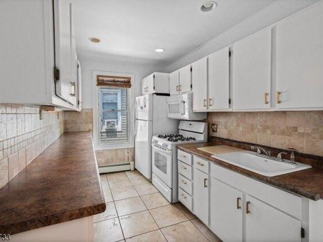 house with 2 bedroom, Irvington NJ ES105125796