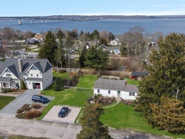 house with 2 bedroom, Jamestown RI ES103034015