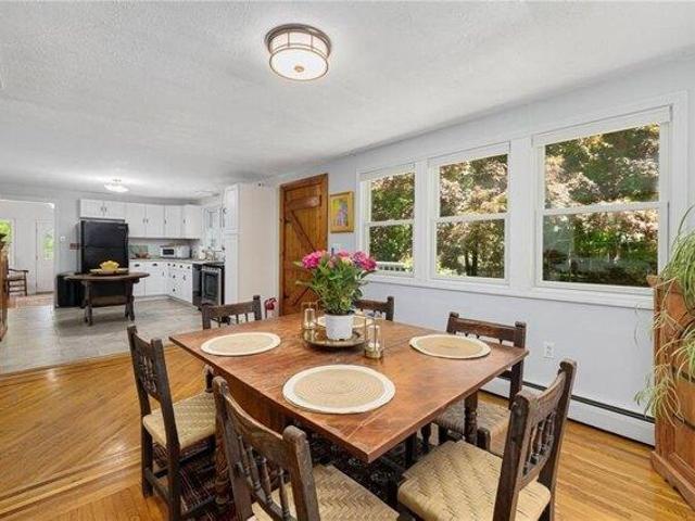 house with 2 bedroom, Jamestown RI ES104009092