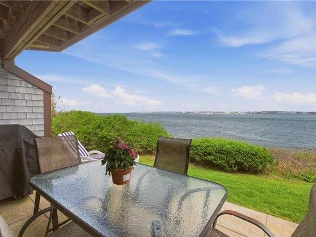 house with 2 bedroom, Jamestown RI ES105144906