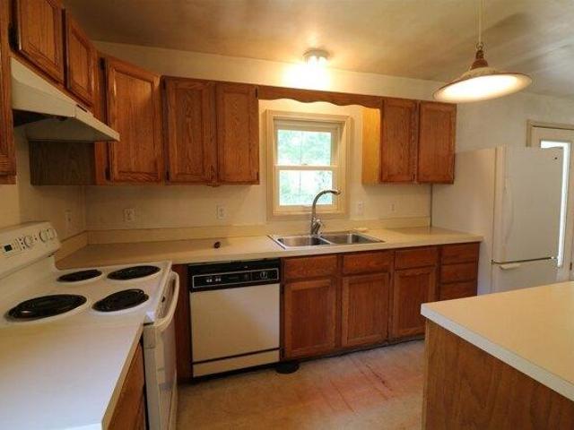 house with 2 bedroom, Jaffrey NH ES104265279