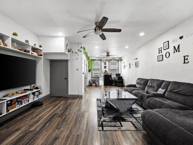 house with 2 bedroom, Jersey City NJ DLS102064582