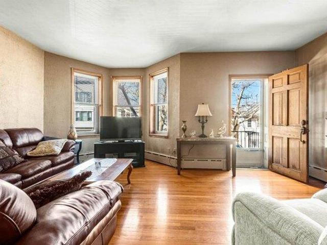house with 2 bedroom, Jersey City NJ DLS102279091
