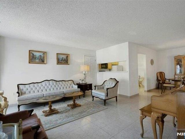 house with 2 bedroom, Jersey City NJ DS102800506