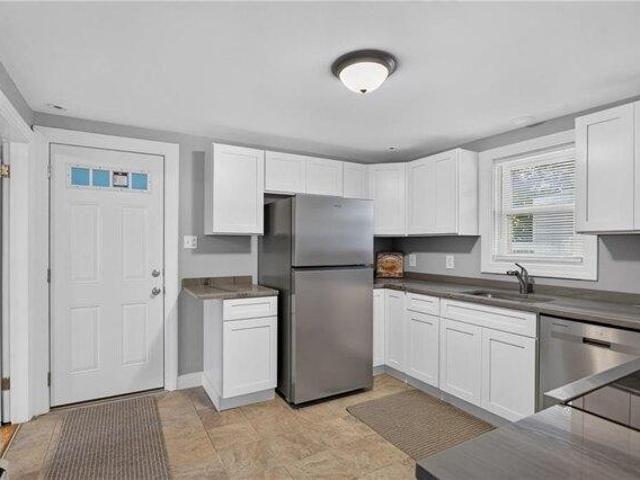 house with 2 bedroom, Johnston RI DS103851620