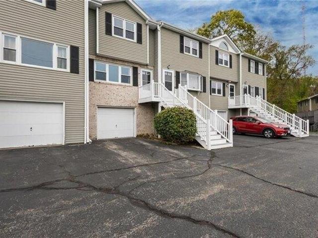 house with 2 bedroom, Johnston RI ES103248571