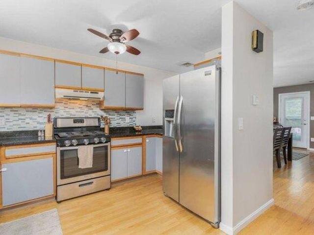 house with 2 bedroom, Johnston RI ES103662863