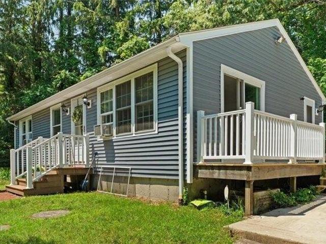 house with 2 bedroom, Johnston RI ES103807202