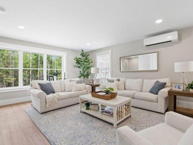 house with 2 bedroom, Kennebunk ME ES105141279