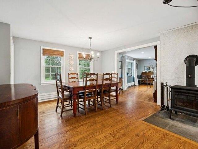 house with 2 bedroom, Kensington NH ES103432758