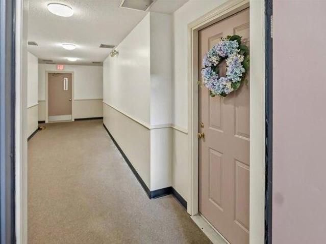 house with 2 bedroom, Keene NH DLS102155094