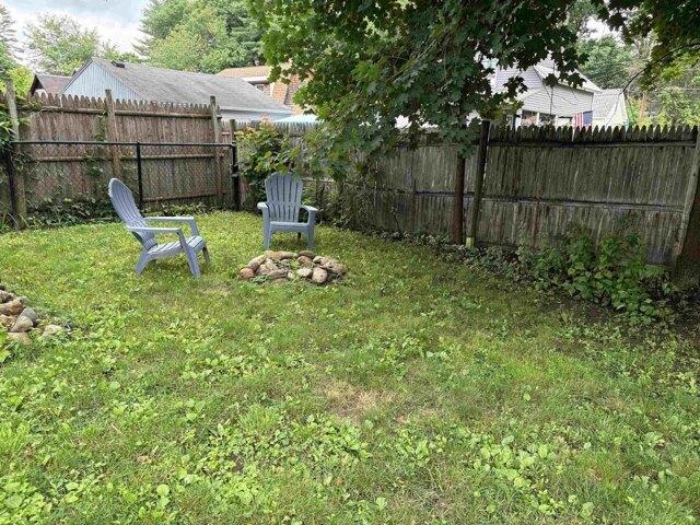 house with 2 bedroom, Keene NH ES103928569