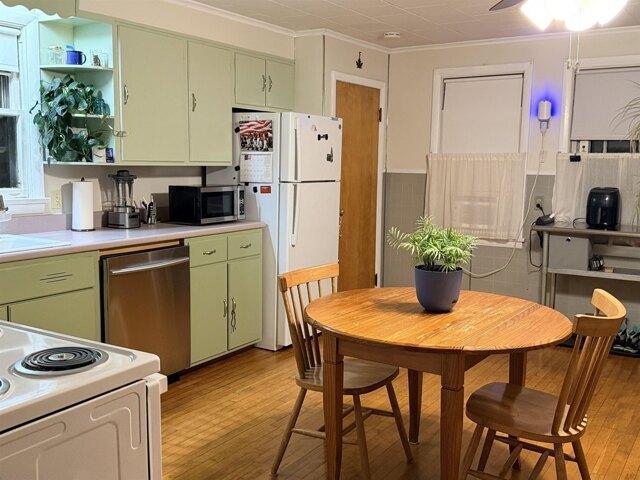 house with 2 bedroom, Keene NH ES104687978